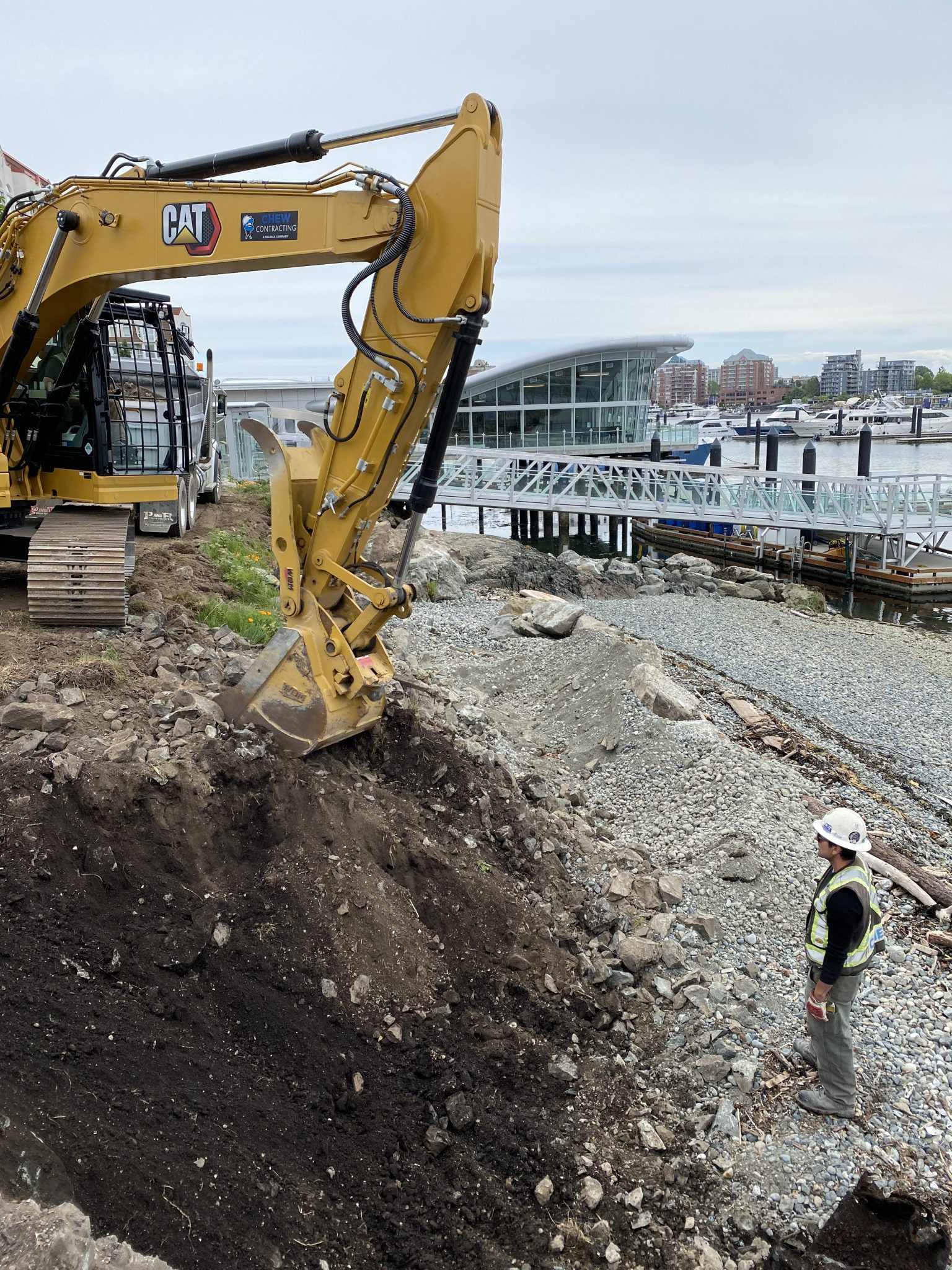 Songhees Walkway Pocket Beach Restoration - Peninsula Streams Society